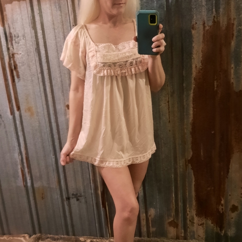 Vintage Victorian Night Gown - Gem